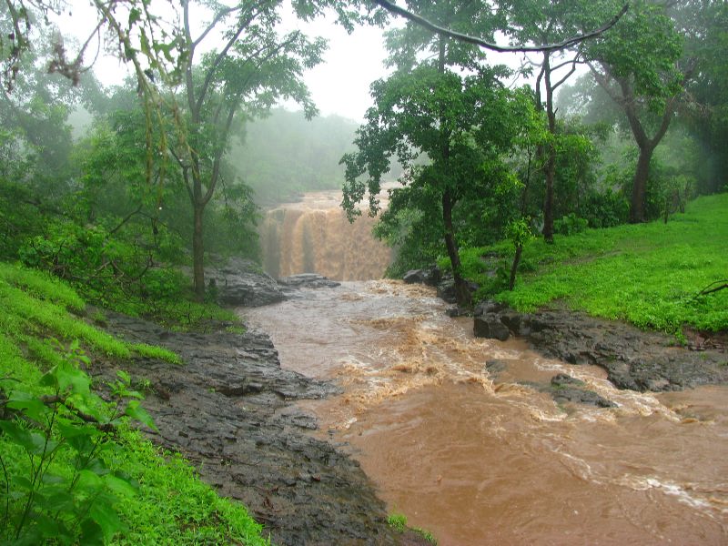 List of Waterfalls in Gujarat – 16 Awesome Waterfalls – Darpan Dodiya