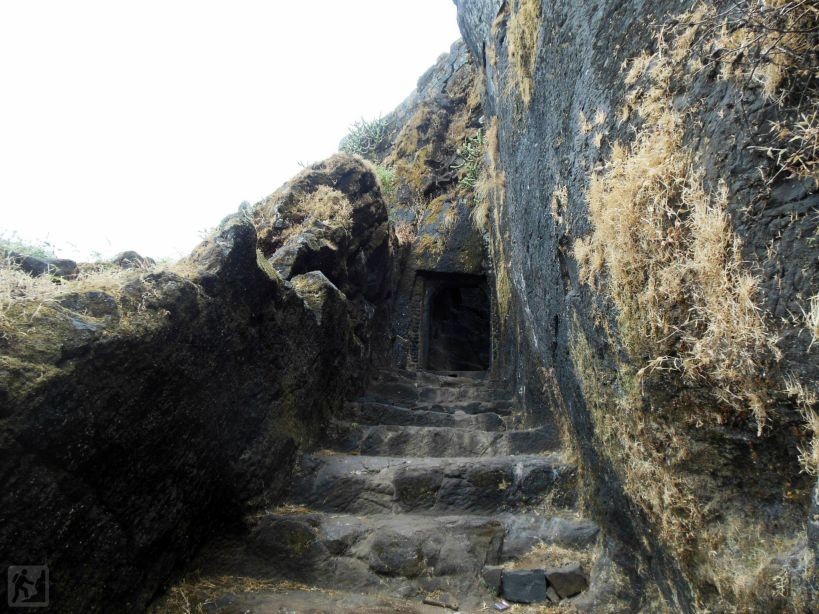 Hatgad Fort, Maharashtra Near Saputara – Darpan Dodiya