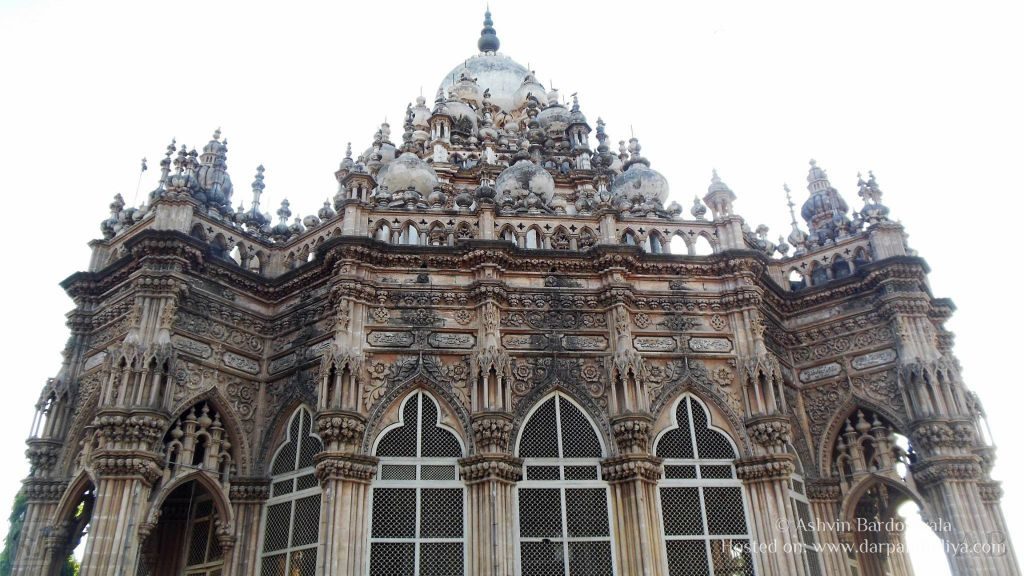 Mahabat Maqbara Mausoleum Architecture : Makbara Palace In Junagadh, Gujarat – Darpan Dodiya
