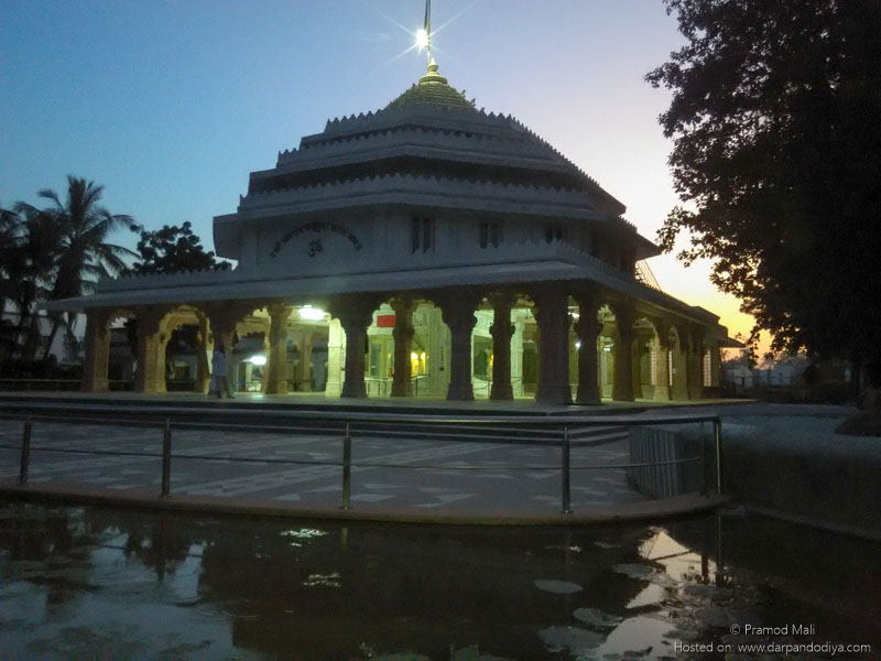 Santram Deri Nadiad: Serene Places to Visit in Nadiad – Darpan Dodiya