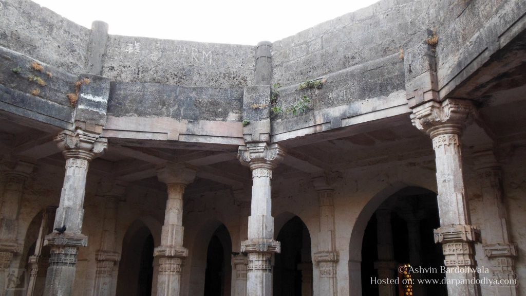 Uparkot Fort, Adi Kadi Vav & Navghan Kuvo, Junagadh – Darpan Dodiya