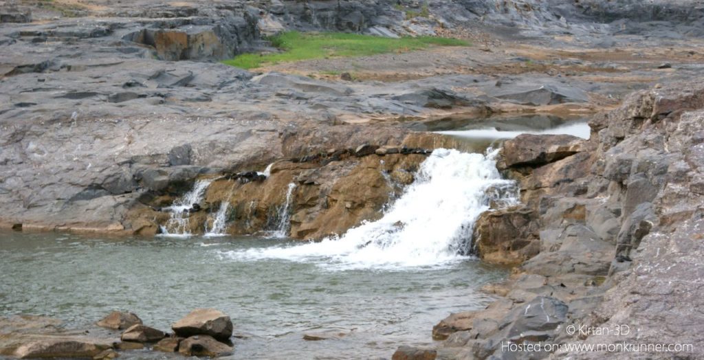 Zanzari Waterfalls Cover Photo Blog – Darpan Dodiya